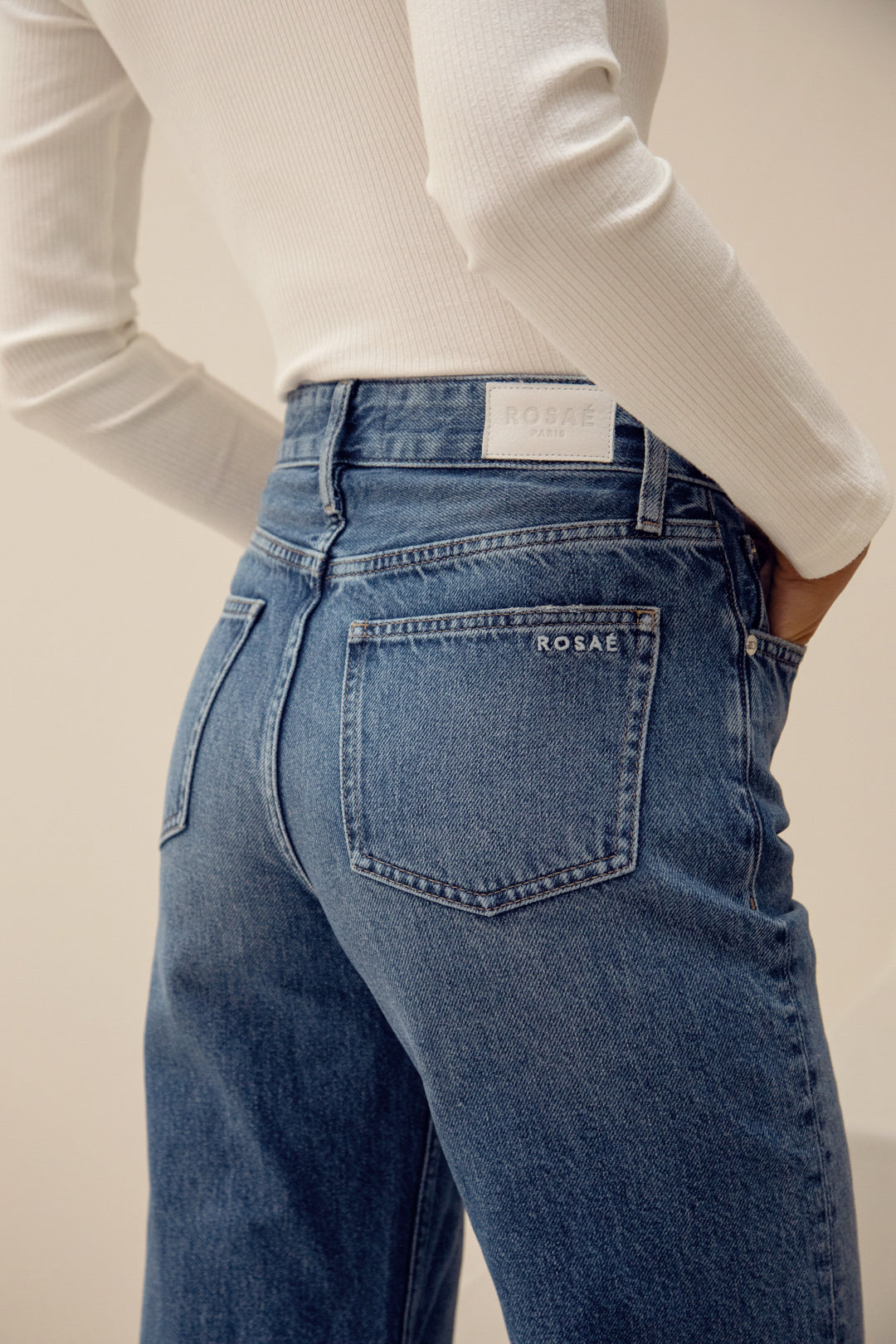 Le Dean - The Flattering High Rise Straight Leg Jeans in Premium Denim ...
